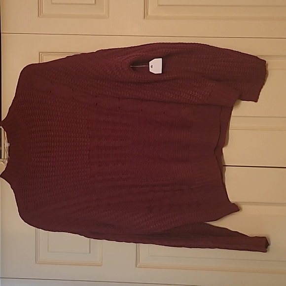 Time and Tru | Sweaters | Time And Tru Cable Sweater | Poshmark